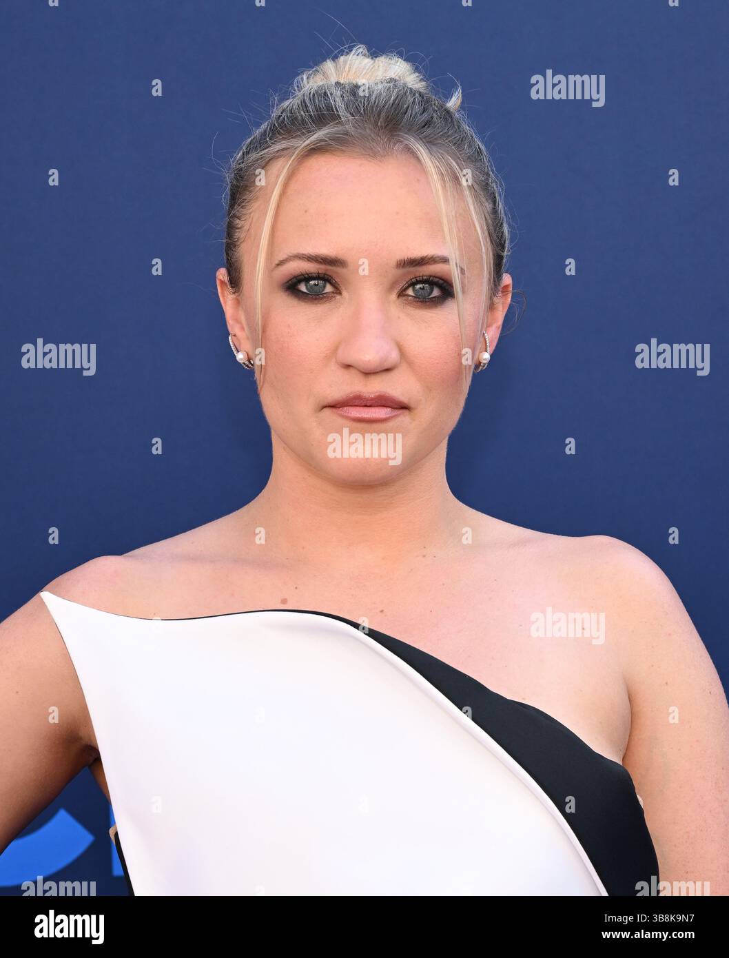 Hollywood, USA. 07th May, 2025. Emily Osment arriving at CBS Fest' 25 ...