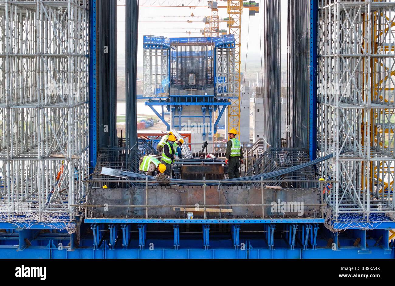 BAYANNUR, CHINA - MAY 8, 2025 - The builders are working on the Dengkou ...