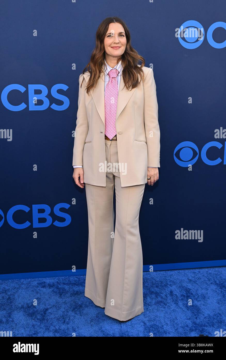 Drew Barrymore arriving at CBS Fest’ 25 held at Paramount Studios on ...