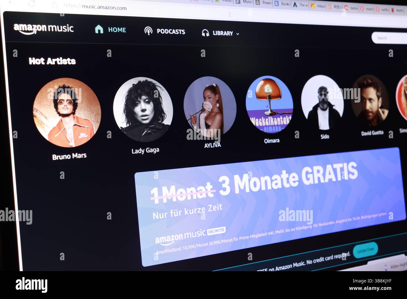Amazon music artists hi-res stock photography and images - Alamy