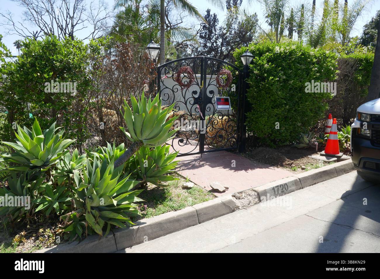 Altadena, California, USA 7th May 2025 Actor Cameron MathisonÕs ...