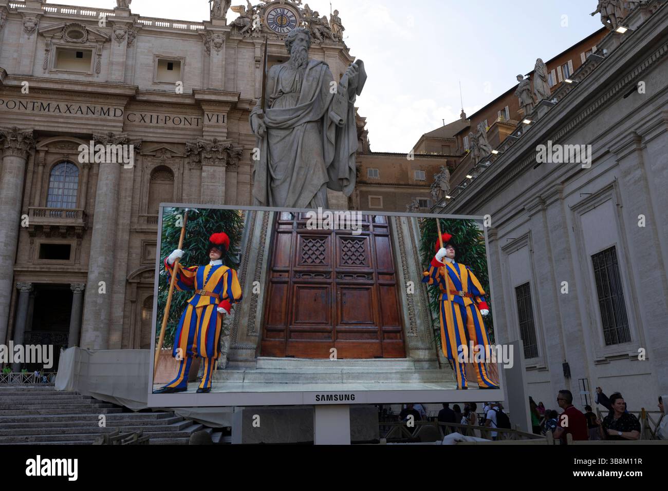Aftermath of the death of Pope Francis at the Vatican - First day of ...