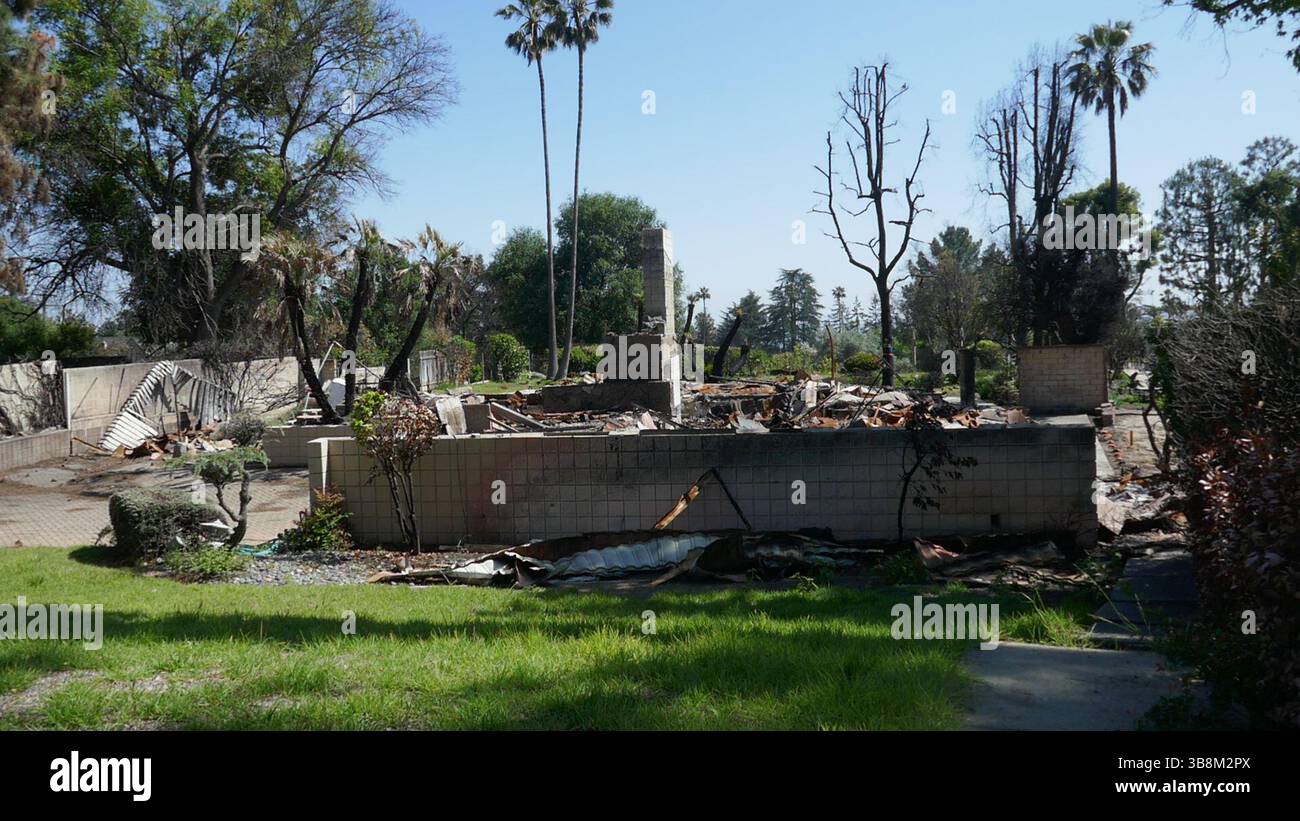 Altadena, California, USA 7th May 2025 Altadena aftermath and cleanup ...