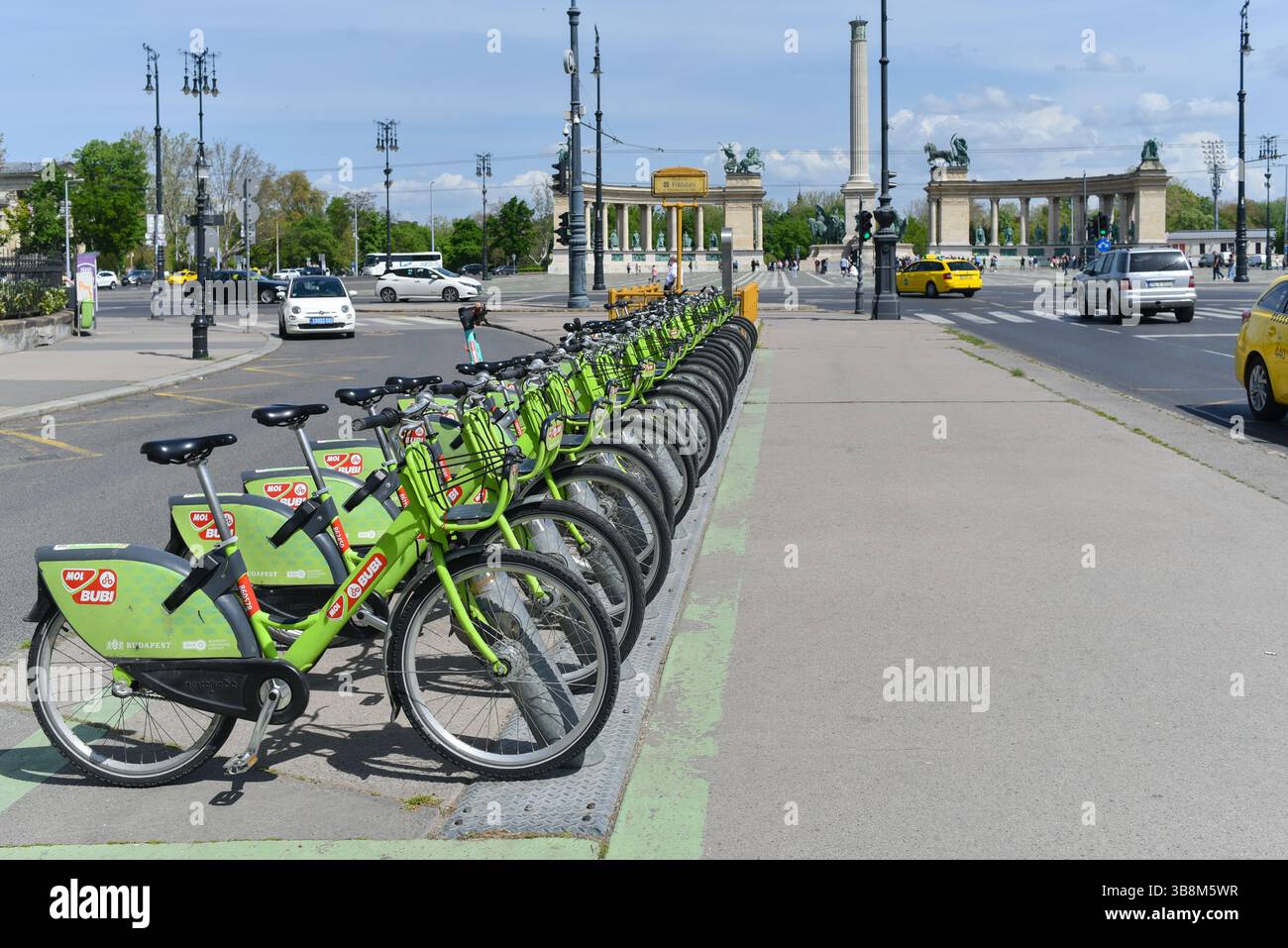 Bolt budapest hi-res stock photography and images - Alamy