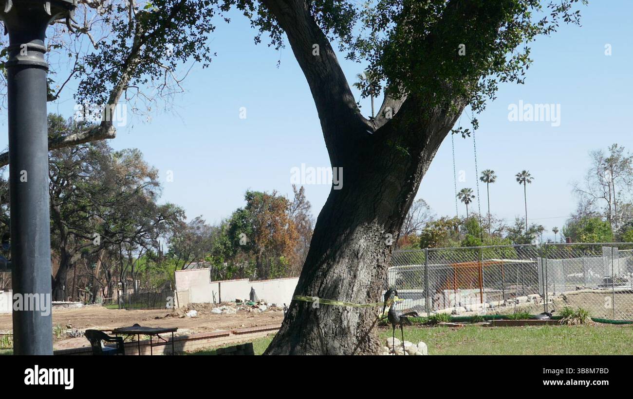 Altadena, California, USA 7th May 2025 Altadena aftermath and cleanup ...