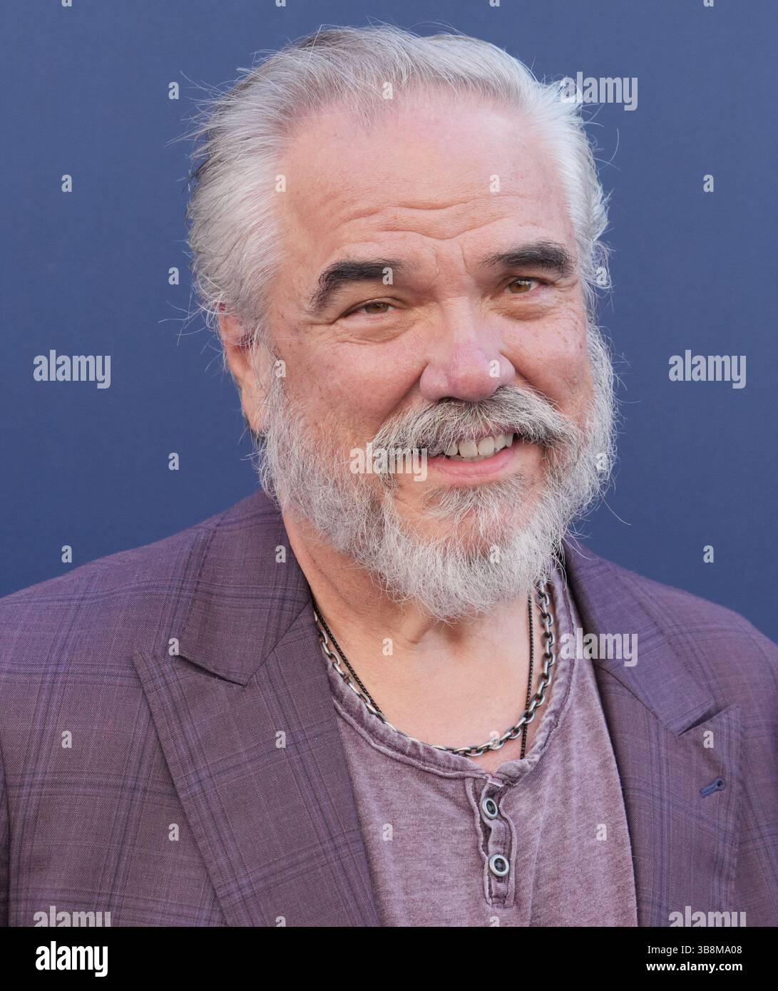 Los Angeles, USA. 07th May, 2025. W. Earl Brown arrives at the CBS FEST ...