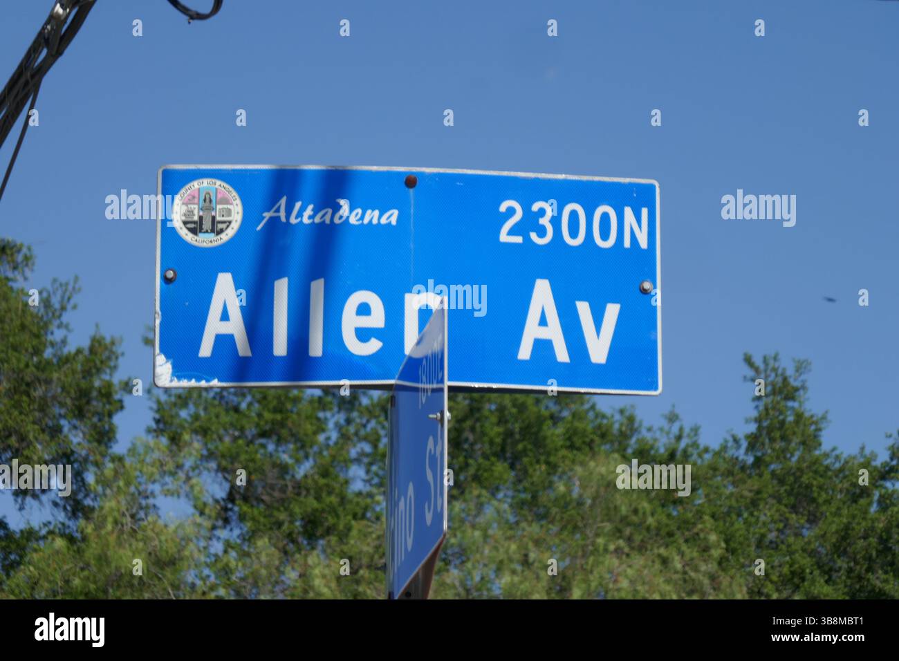 Altadena, California, USA 7th May 2025 Allen Avenue during Altadena ...