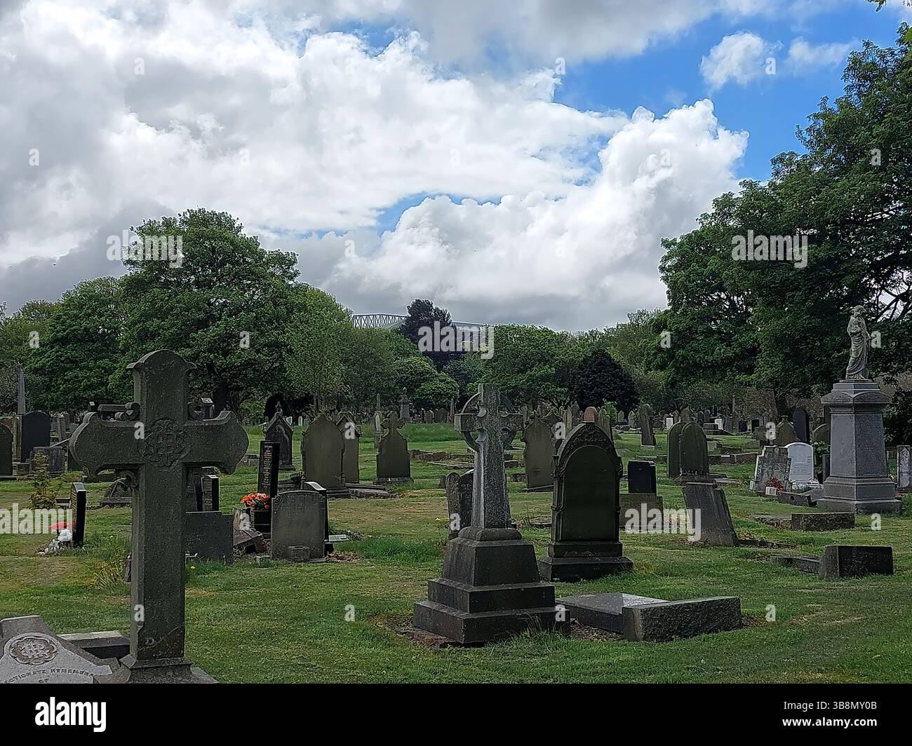 Anfield cemetery hi-res stock photography and images - Alamy