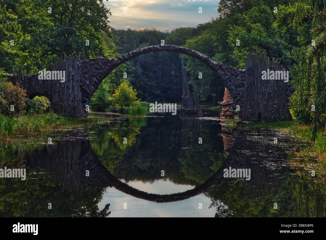 Rakotz Bridge Devil's Bridge Kromlau Germany Mystical Green Stock Photo ...