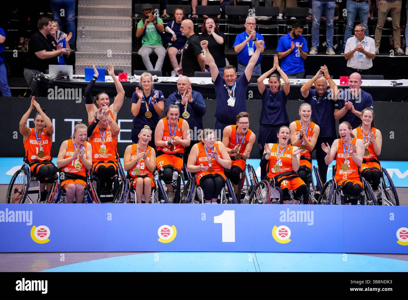 ROTTERDAM, NETHERLANDS - AUGUST 18: Coach Gerrit van der Linden of the ...