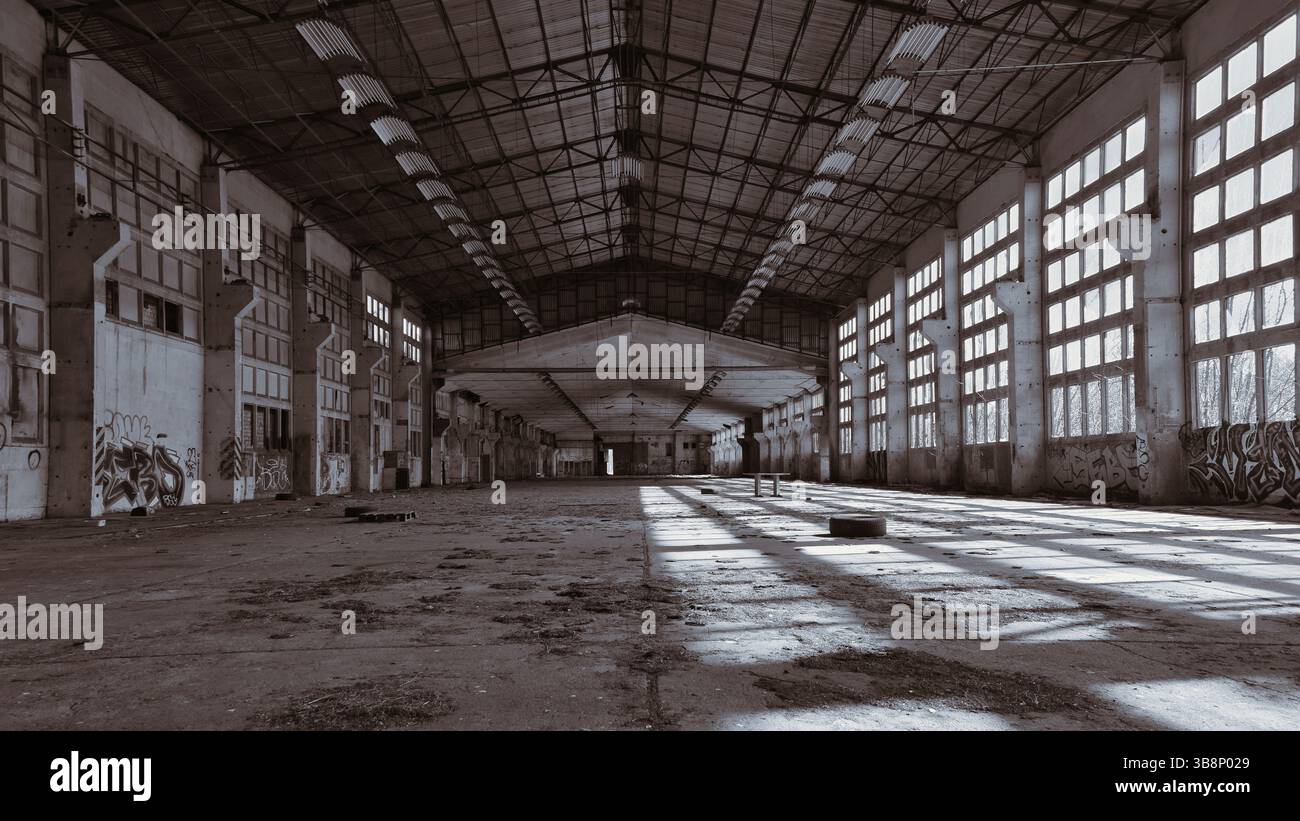 Old abandoned dirty urbex creppy lost place decay Stock Photo - Alamy