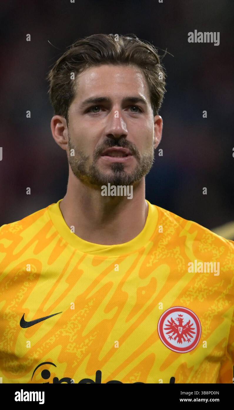 Eintracht Torwart Kevin Trapp beim Fußball Bundesliga Spiel Mainz 05 ...