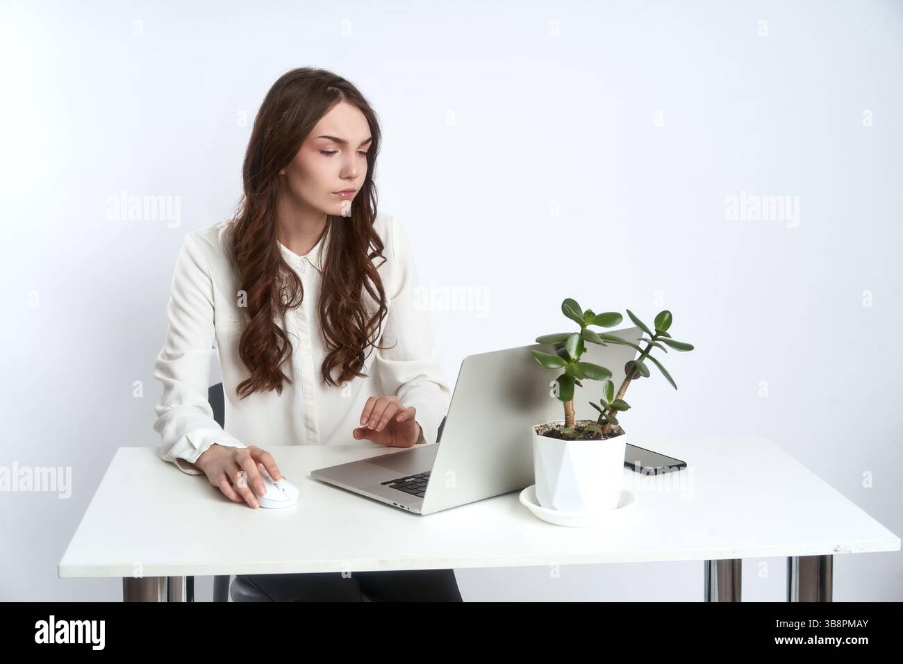 Professional female working minimalist hi-res stock photography and ...