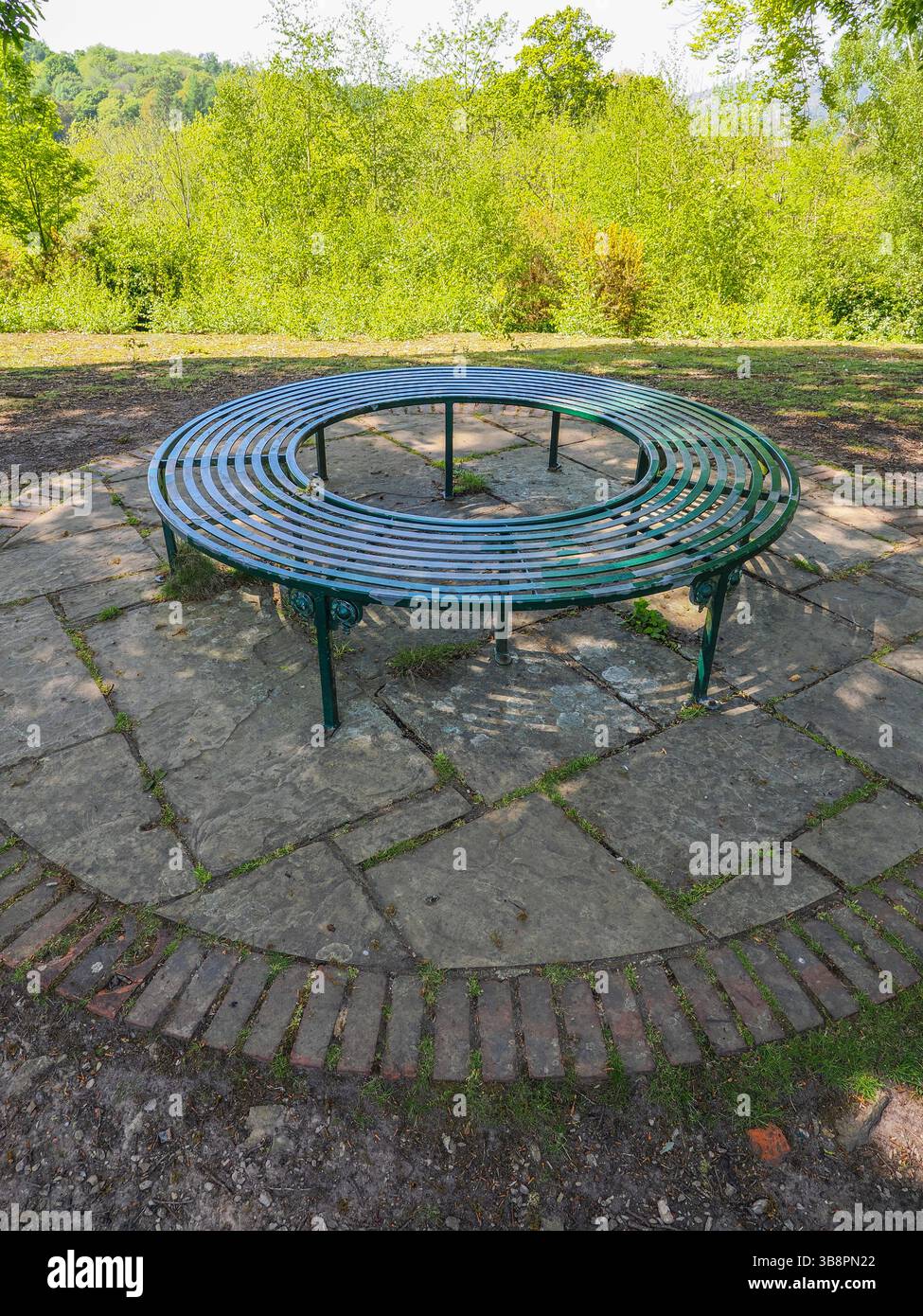 Round Seat, Deepdene Gardens, Dorking, Surrey, England, UK, GB Stock ...