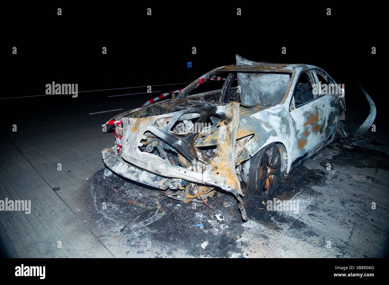 Sydney, Australia. 8th, May, 2025. The burnt car is shown on the ...