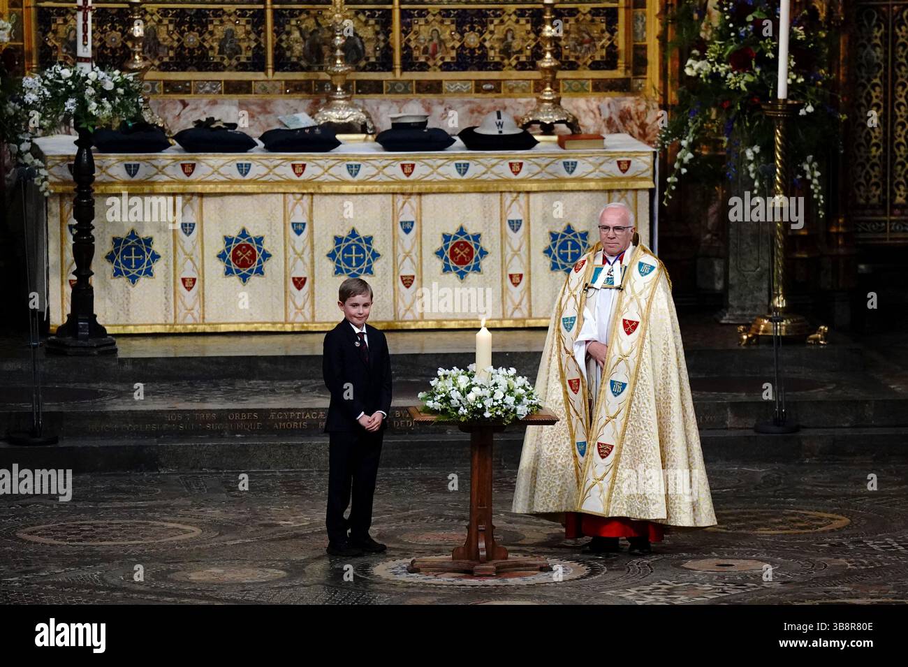 Great-great-grandson of Winston Churchill, Alexander Churchill, 10 ...