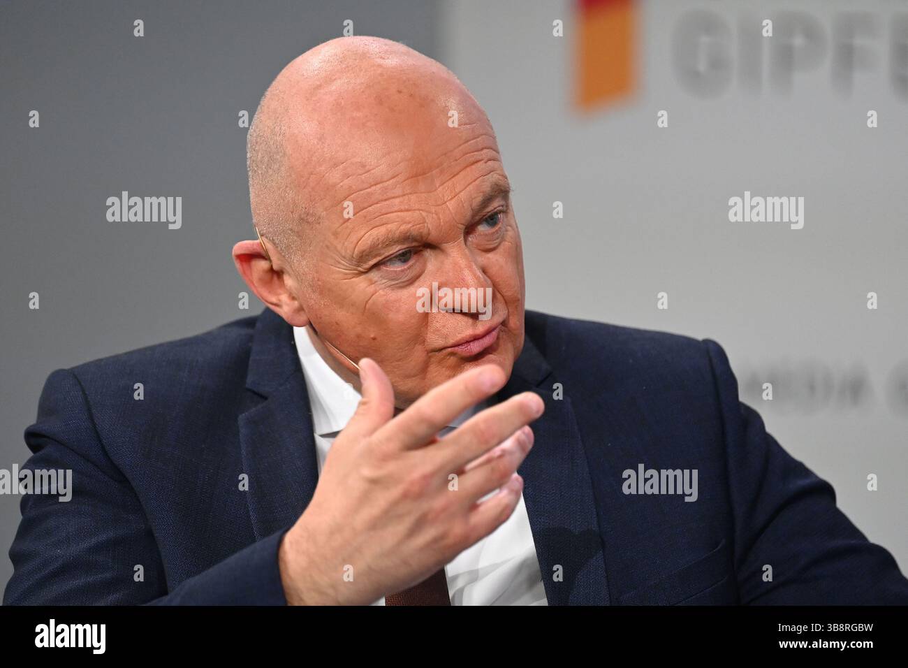 Gmund, Deutschland. 08th May, 2025. Ulrich Reitz, chief correspondent ...