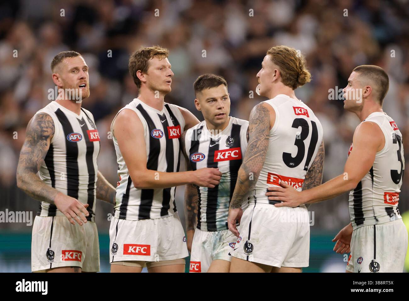 Perth, Australia. 08th May, 2025. Jamie Elliott of the Magpies is ...