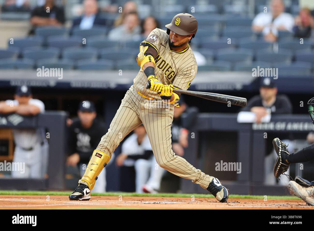 BRONX, NY - MAY 07: Luis Arraez #4 of the San Diego Padres at bat ...