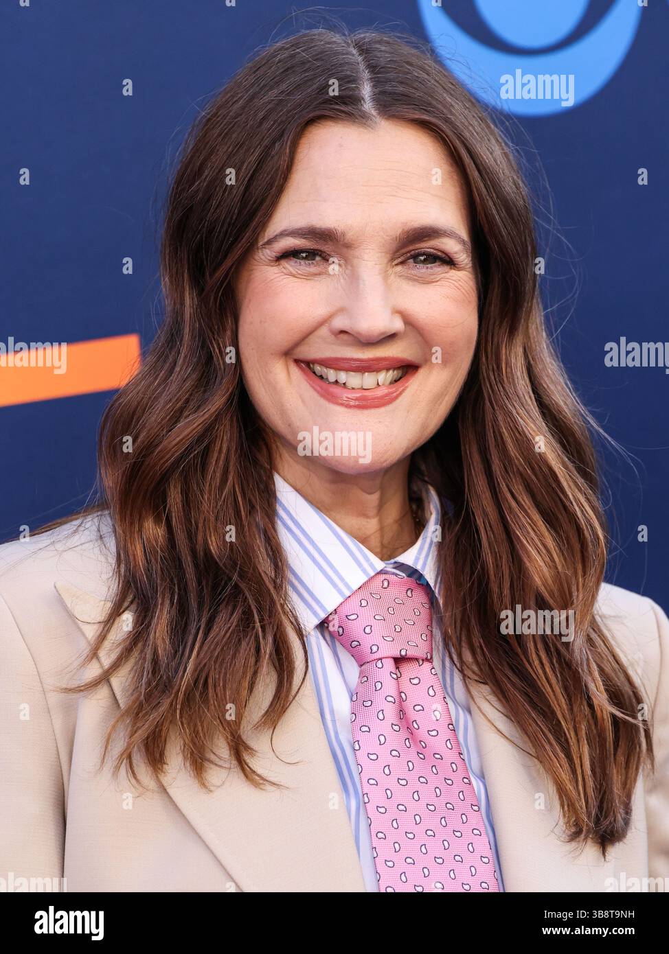 LOS ANGELES, CALIFORNIA, USA - MAY 07: Drew Barrymore of Hollywood ...