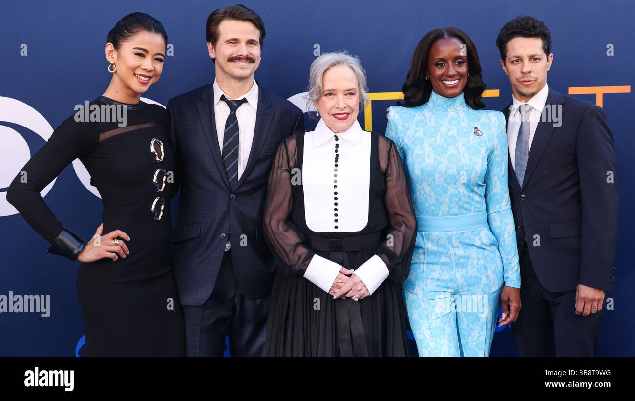 LOS ANGELES, CALIFORNIA, USA - MAY 07: Leah Lewis, Jason Ritter, Kathy ...