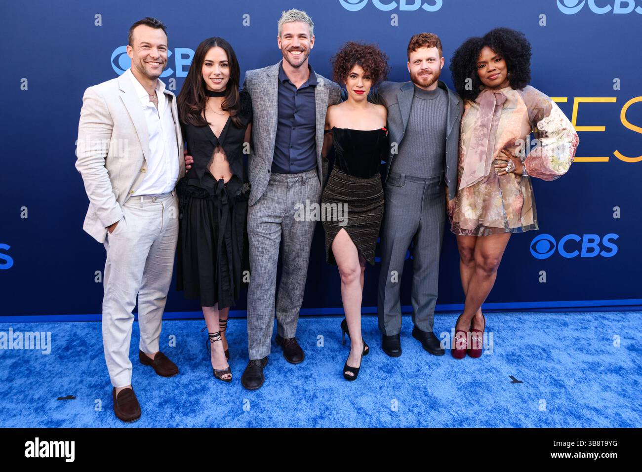 LOS ANGELES, CALIFORNIA, USA - MAY 07: Kyle Schmid, Mariel Molino ...