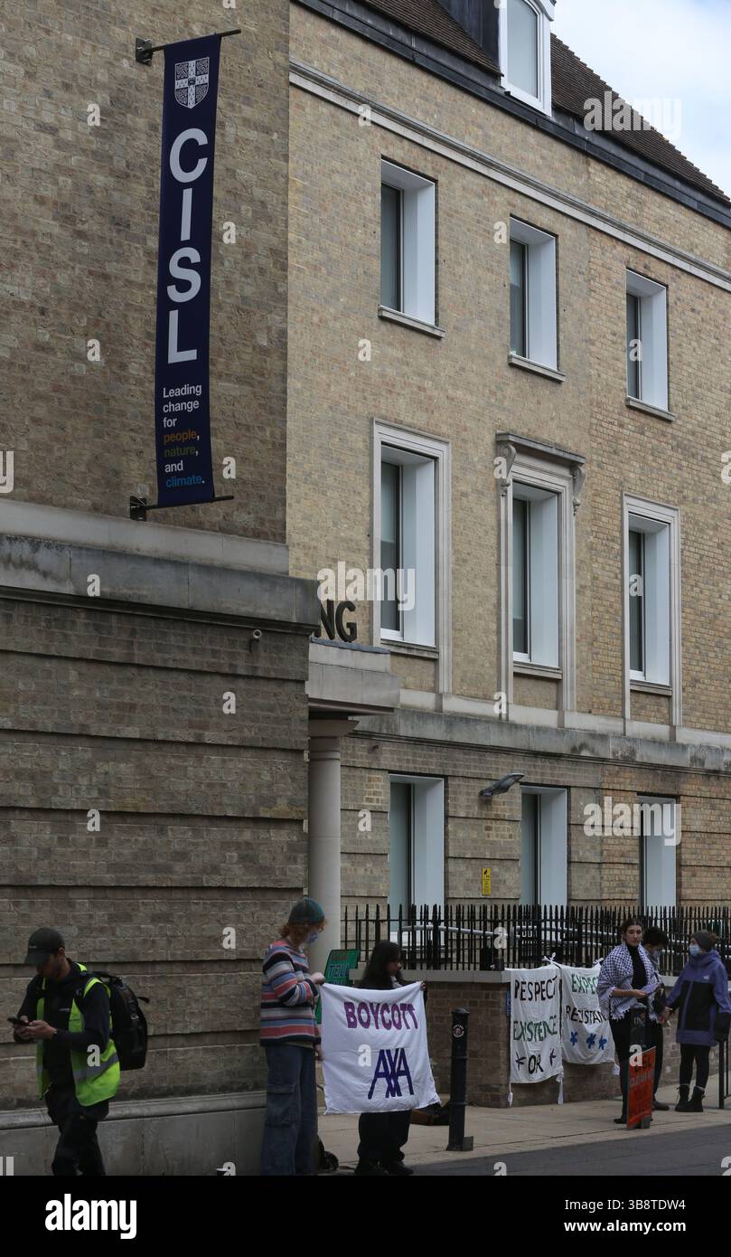 May 8, 2025, Cambridge, England, UK: Protesters start to gather outside ...