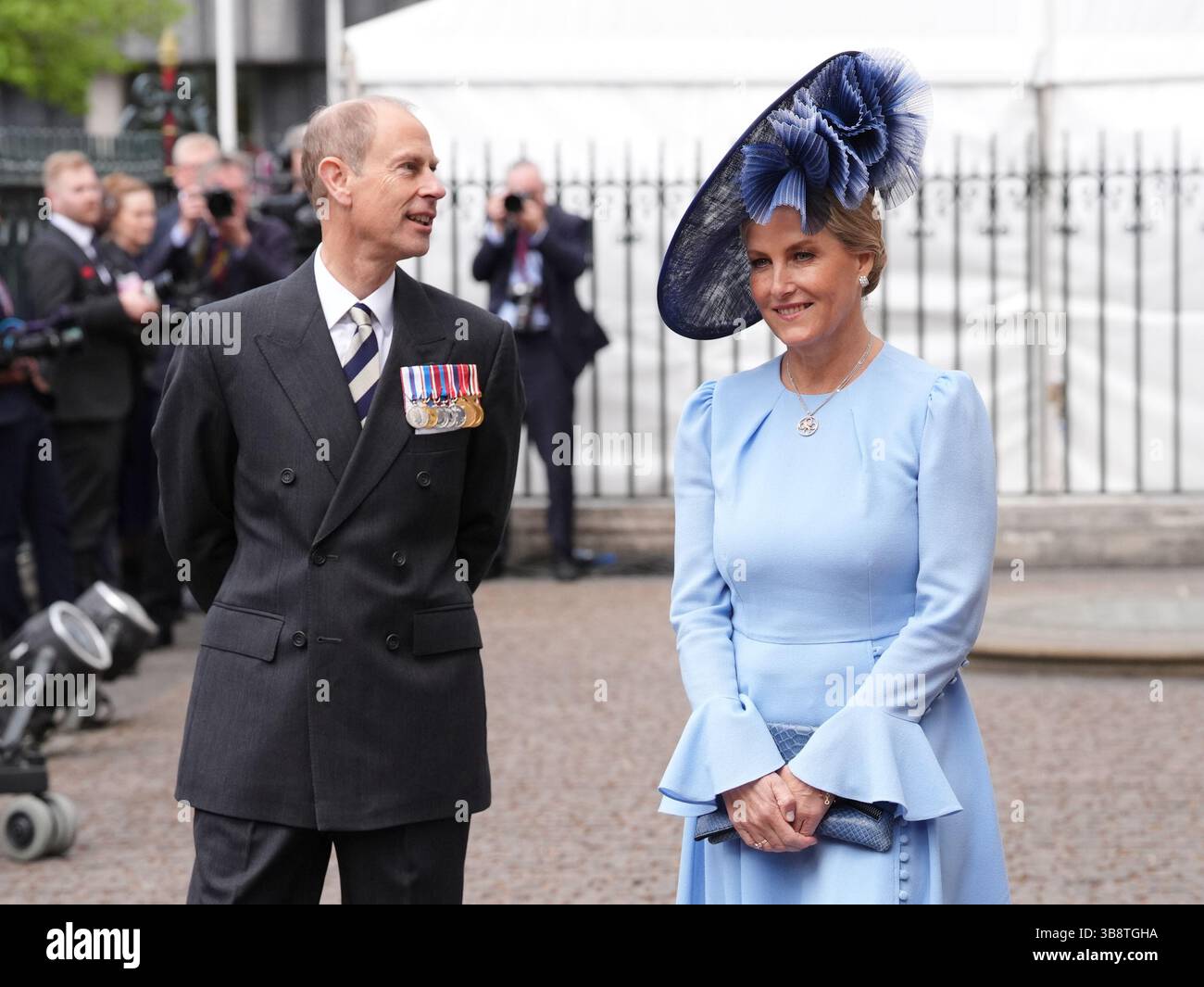 The Duke and Duchess of Edinburgh leave following a Service of ...