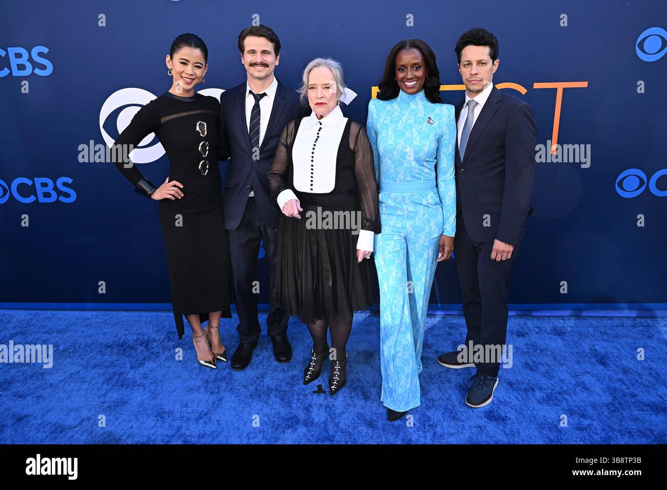 Leah Lewis, Jason Ritter, Kathy Bates, Skye P. Marshall und David Del ...
