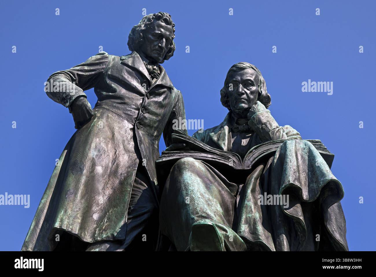Brothers Grimm National Monument, Neustaedter Marktplatz, starting ...