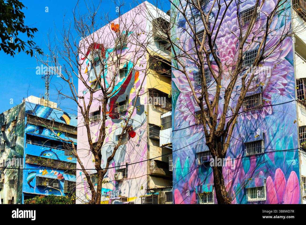 Street Art in Mimi Village, Kaohsiung's Lingya District, Taiwan. Works ...
