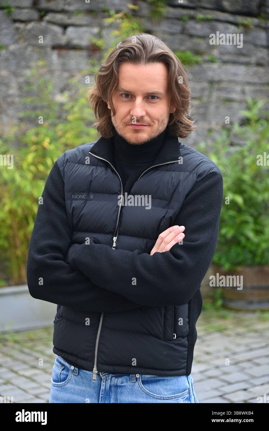 Gmund, Deutschland. 08th May, 2025. Eric Demuth, CEO Bitpanda, single ...