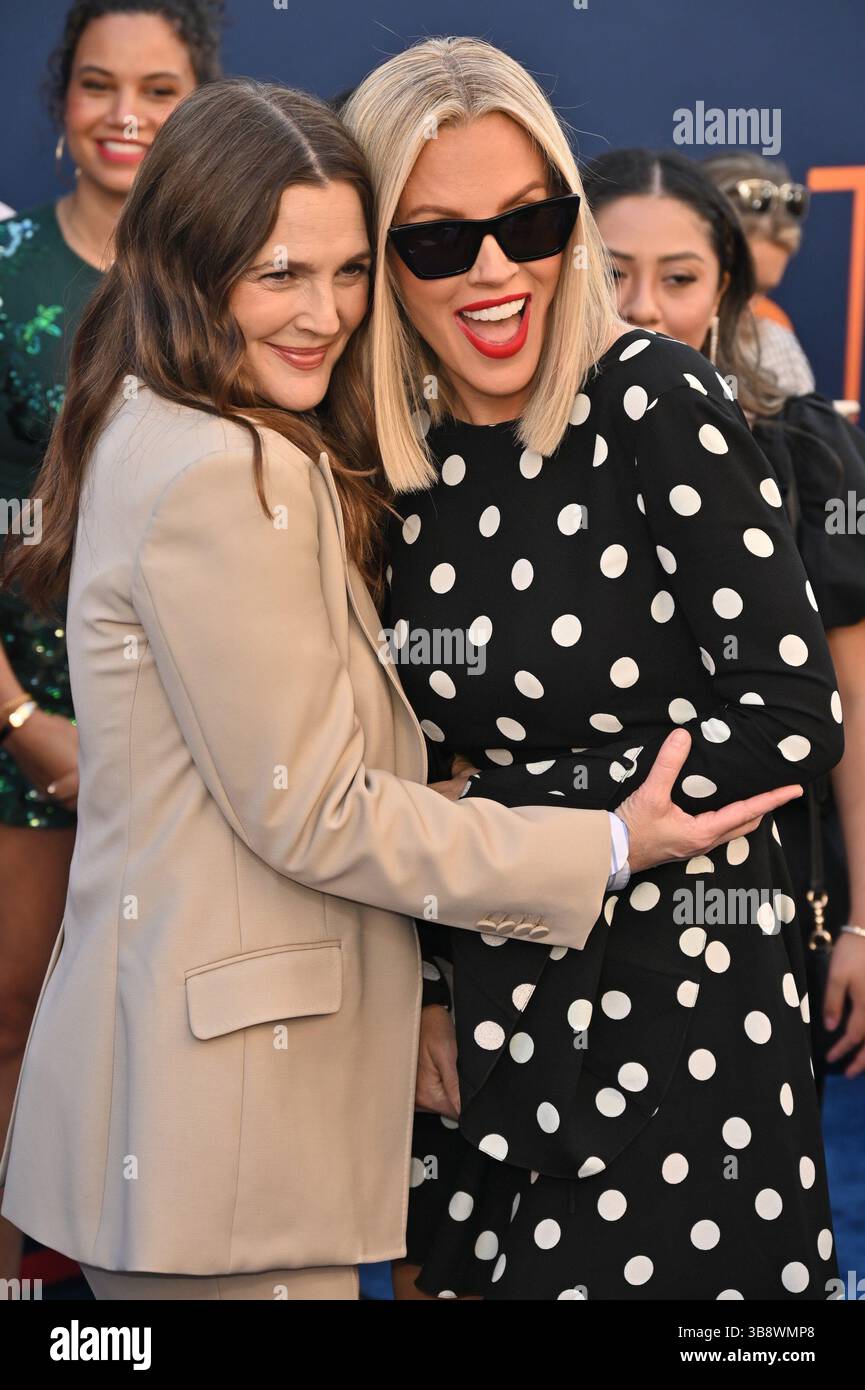 Ca. 07th May, 2025. Drew Barrymore, Jenny McCarthy at arrivals for CBS ...