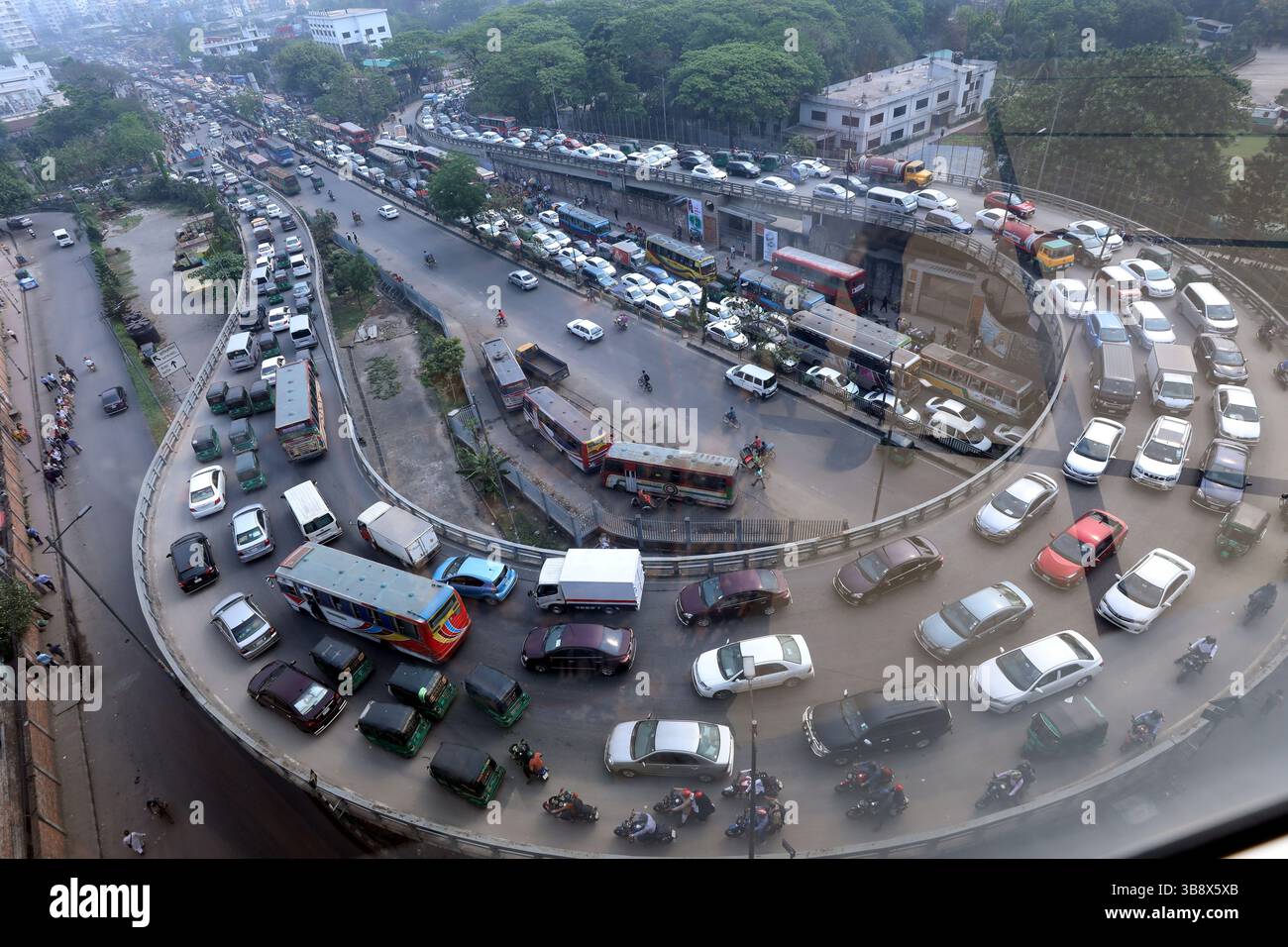 March 27, 2023, Dhaka, Bangladesh: Vehicles stuck in the traffic jam ...