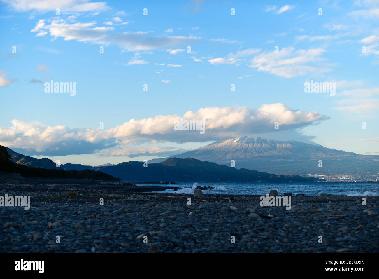 Black sand beach near Shizuoka with view of Mount Fuji Stock Photo - Alamy