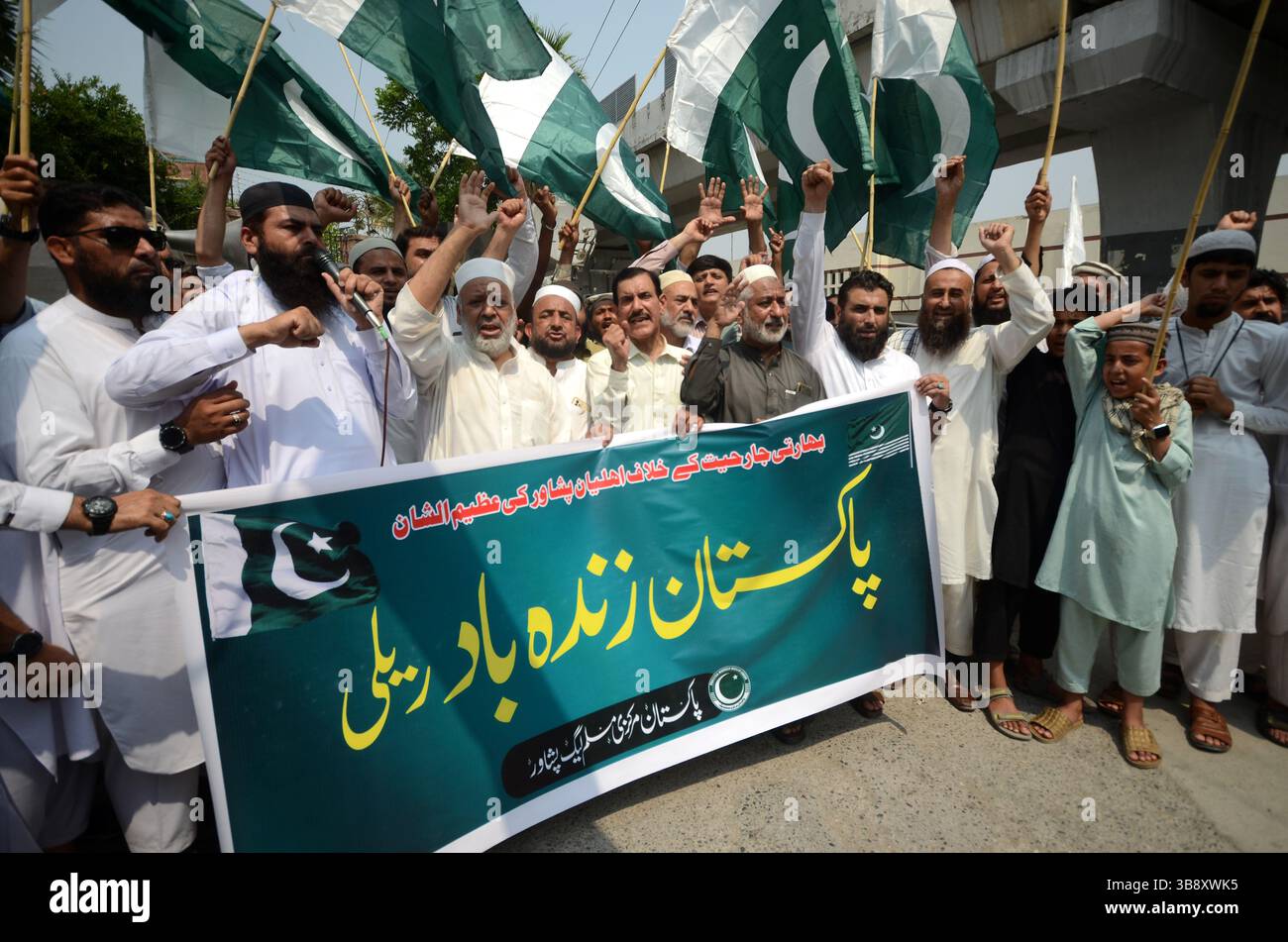 Peshawar, Peshawar, Pakistan. 7th May, 2025. PMML party protest ...