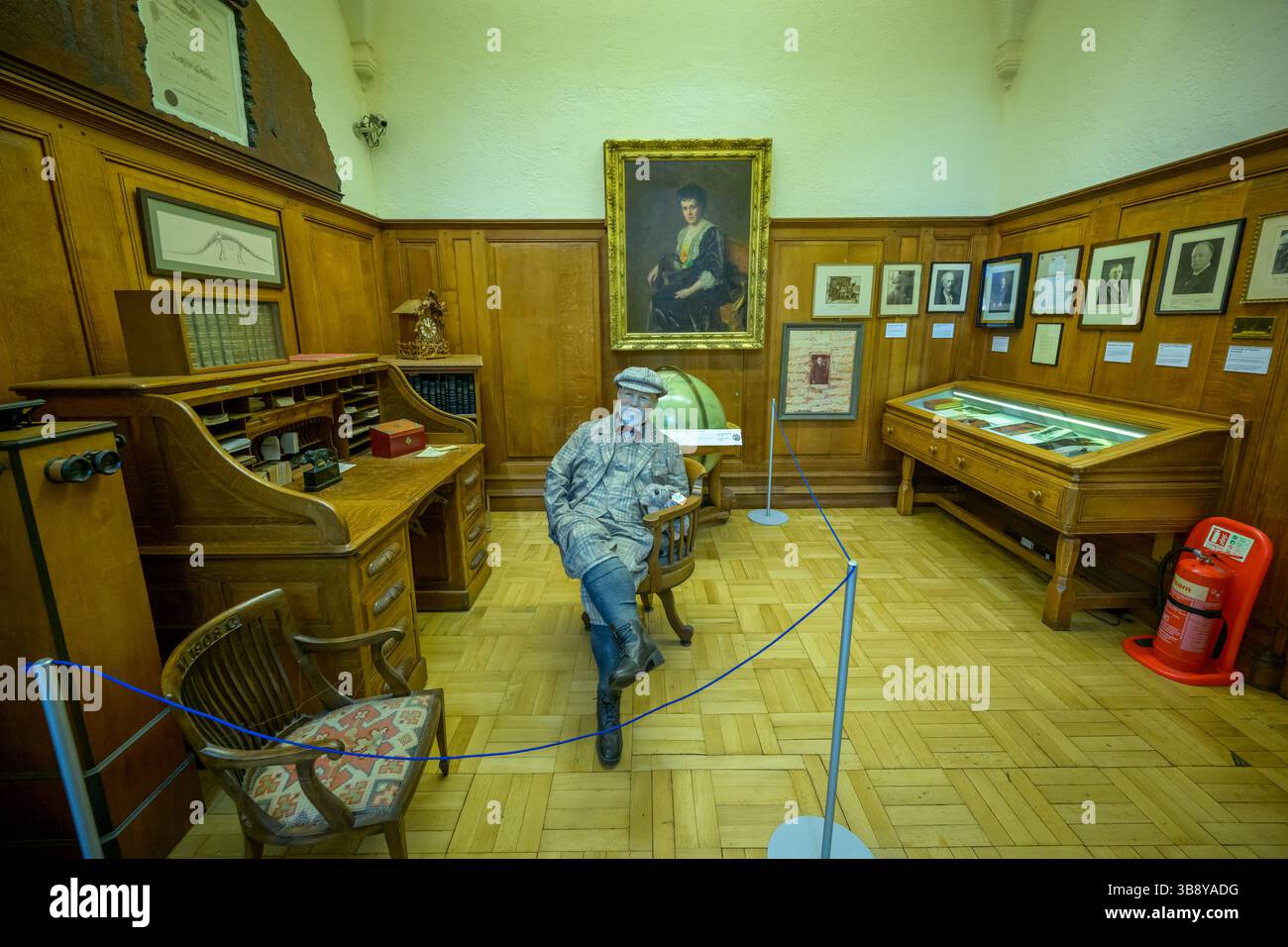 Andrew Carnegie Birthplace Museum Stock Photo - Alamy