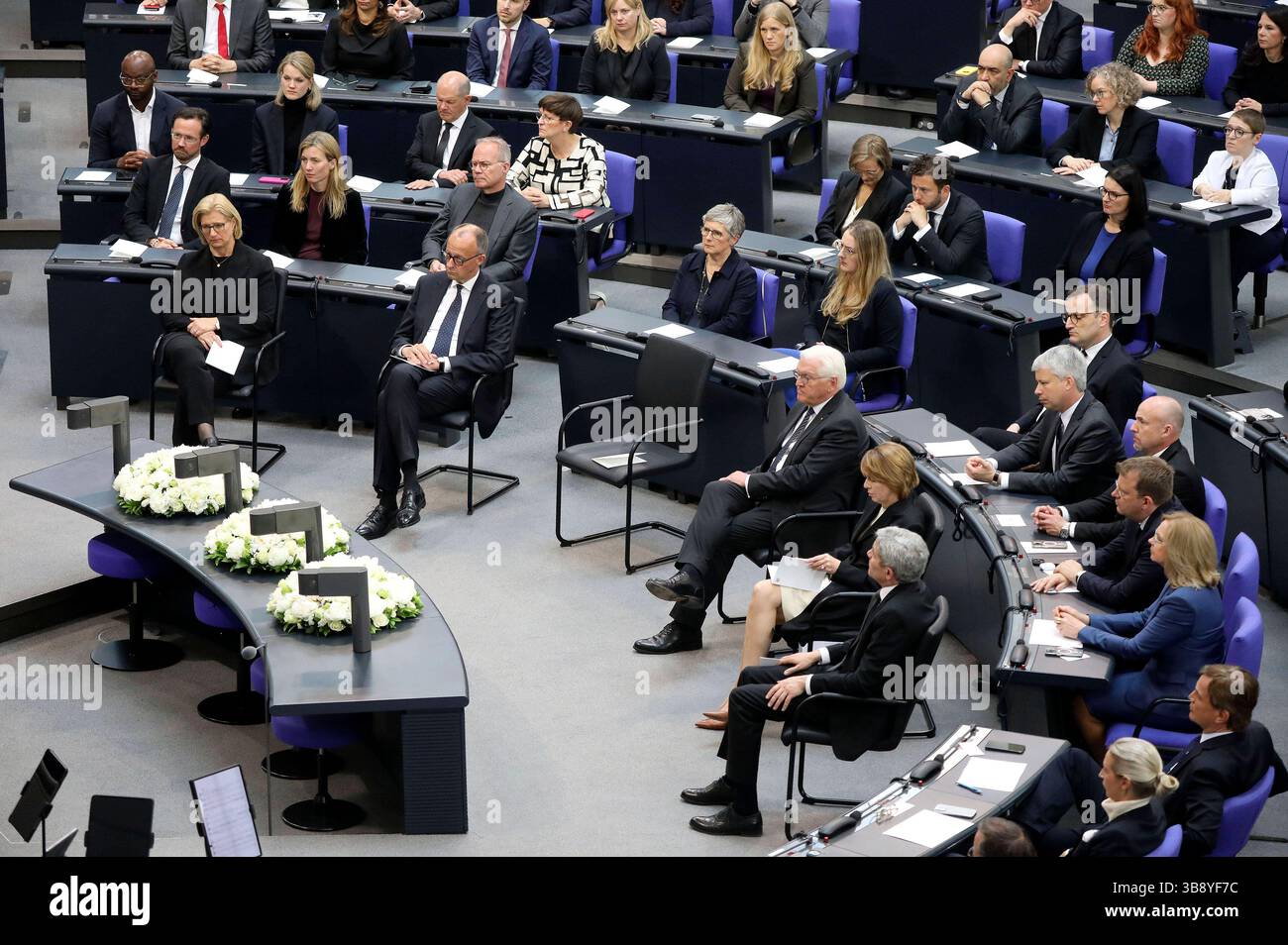 Anke Rehlinger, Friedrich Merz, Frank-Walter Steinmeier, Elke ...