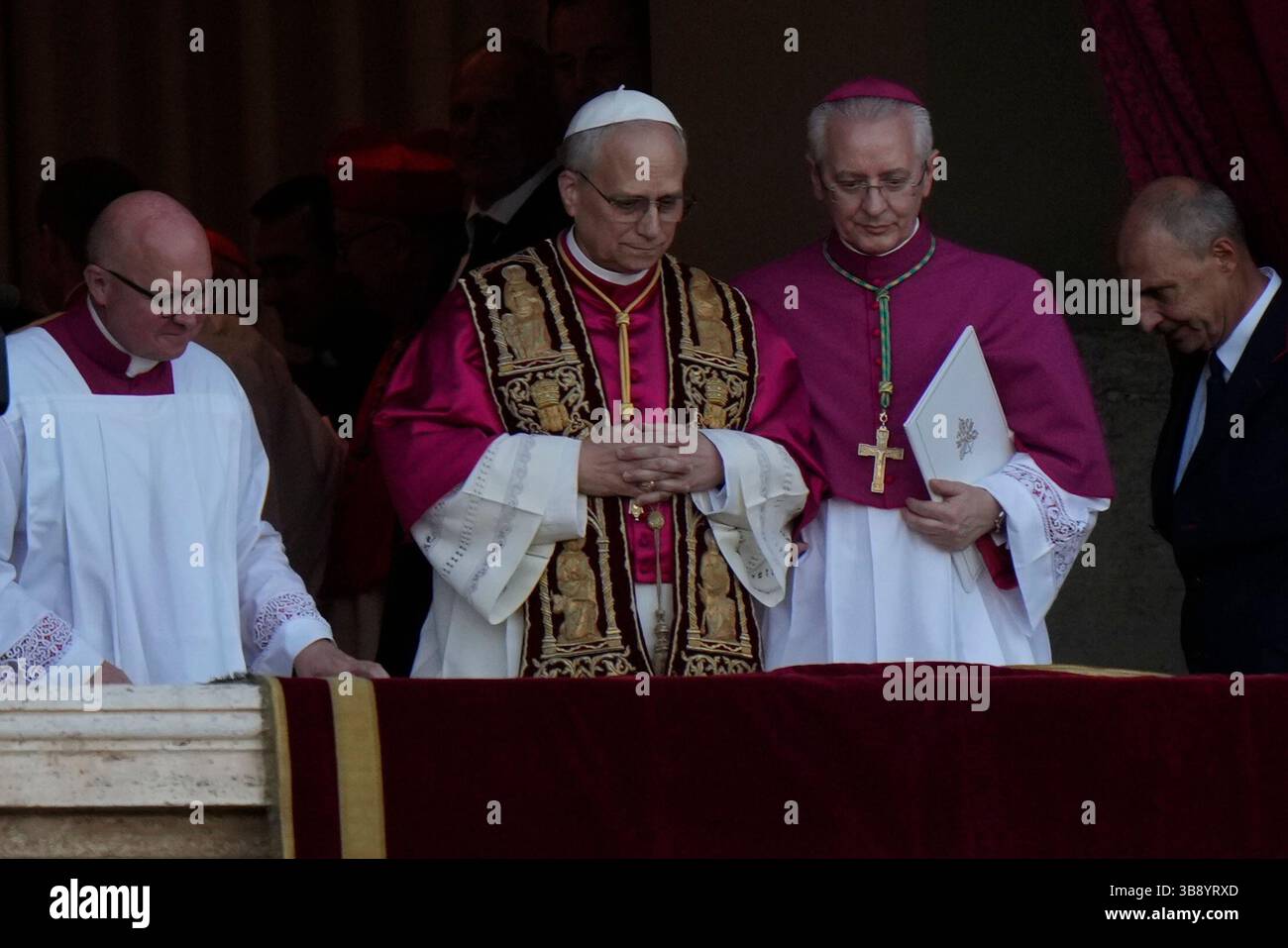 Pope Leo XIV appears on the balcony of St Peter's Basilica after his ...