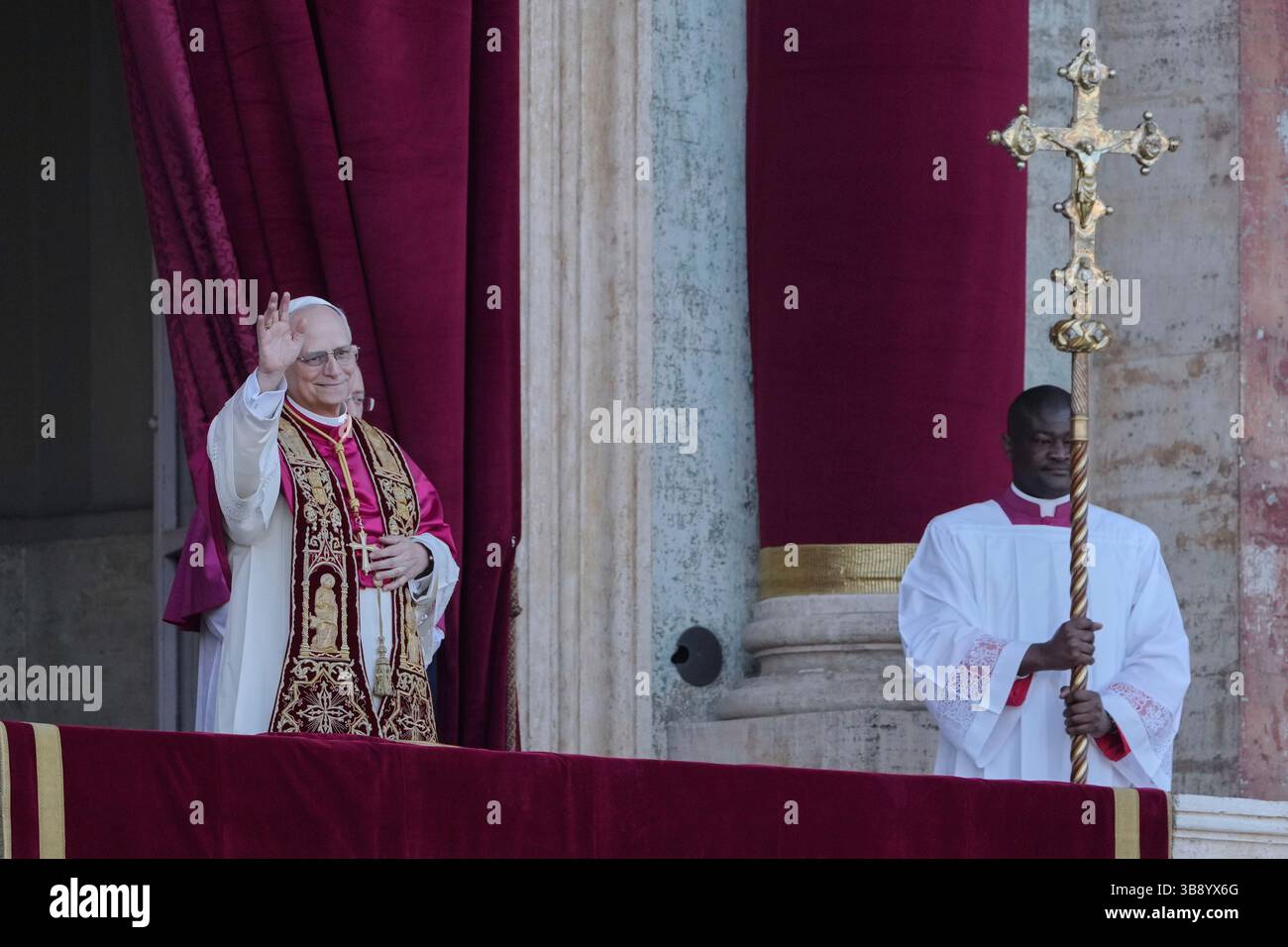 Newly elected Pope Leone XIV appears at the balcony of St. Peter's ...