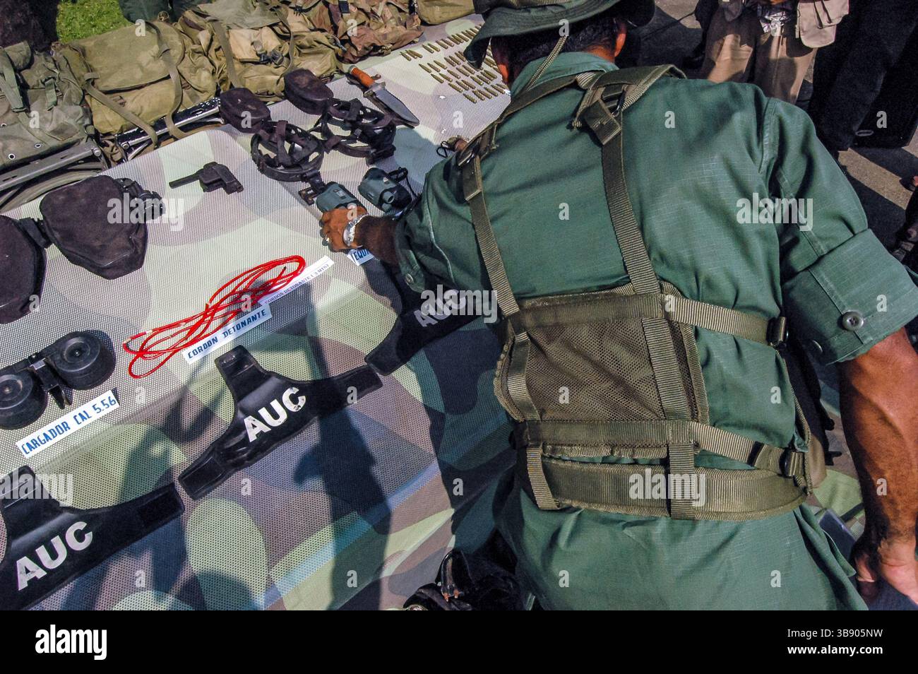 Sierra Perija,Venezuela.28-04-2008.Soldiers from the Armed Forces of ...