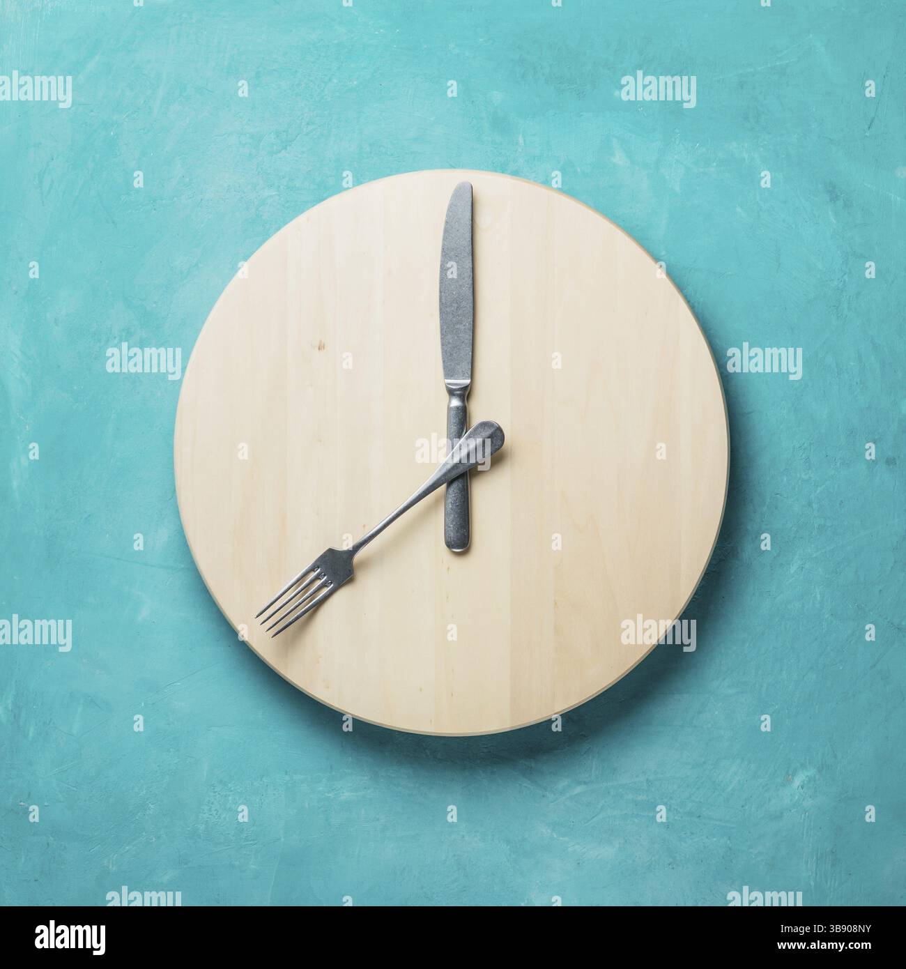 Intermittent fasting and skip breakfast concept - empty wooden round ...