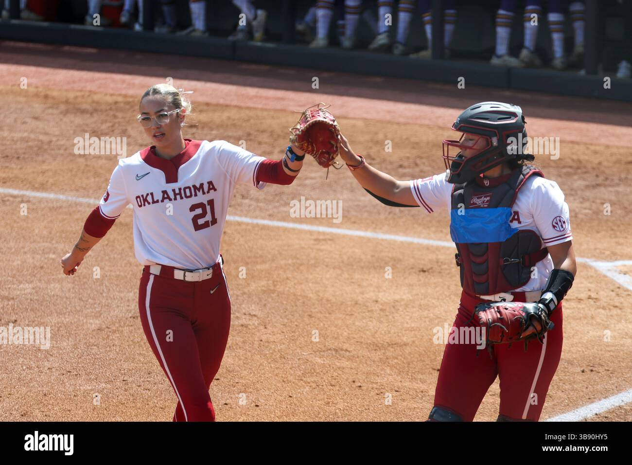 ATHENS, GA - MAY 08: Oklahoma starting pitcher Sam Landry (21) high ...