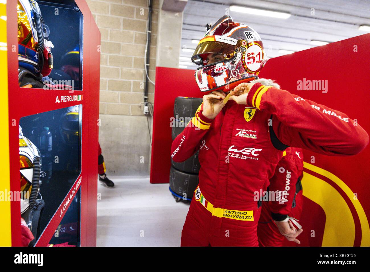 GIOVINAZZI Antonio (ita), Ferrari AF Corse, Ferrari 499P #51, Hypercar ...