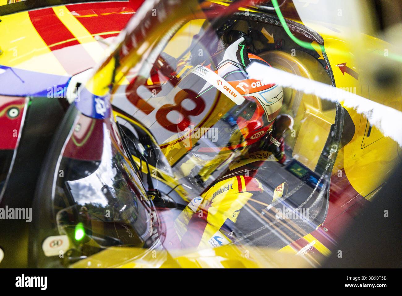 KUBICA Robert (pol), AF Corse, Ferrari 499P #83, Hypercar, portrait during the TotalEnergies 6 ...
