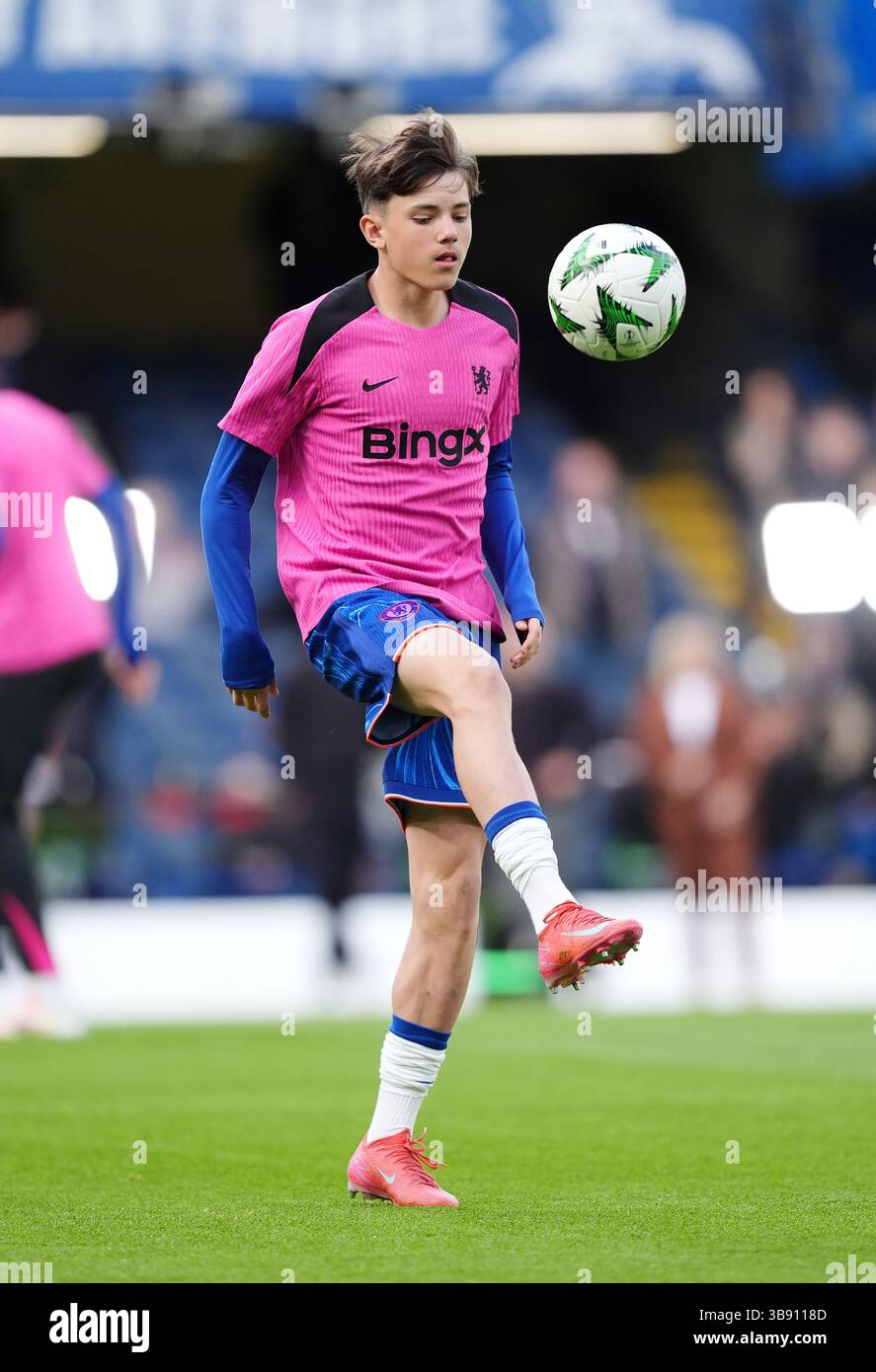 Chelsea's Reggie Walsh warms up ahead of the UEFA Conference League ...