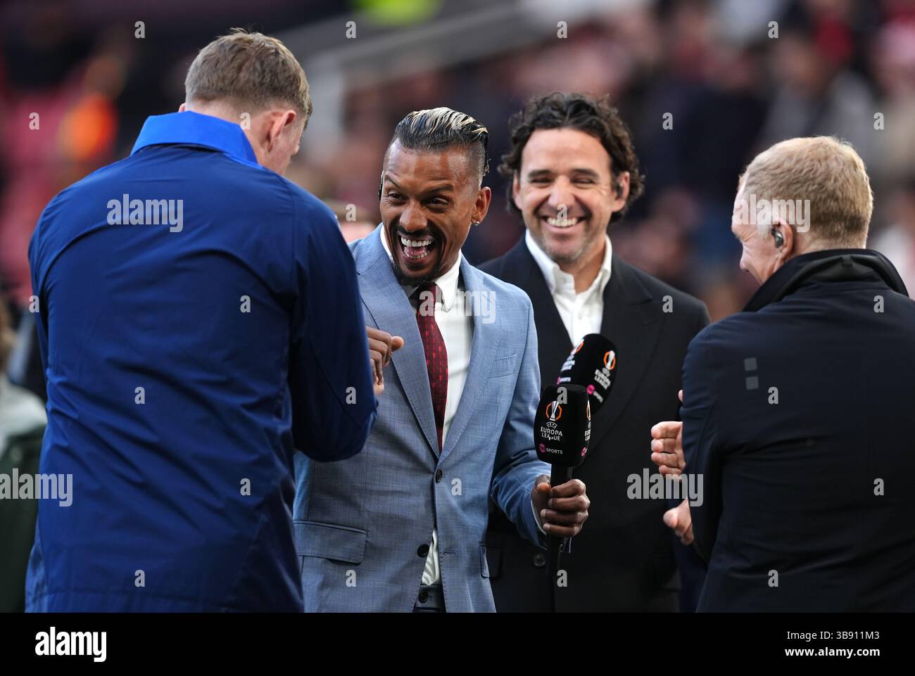 Darren Fletcher and Luis Nani ahead of the UEFA Europa League semi ...
