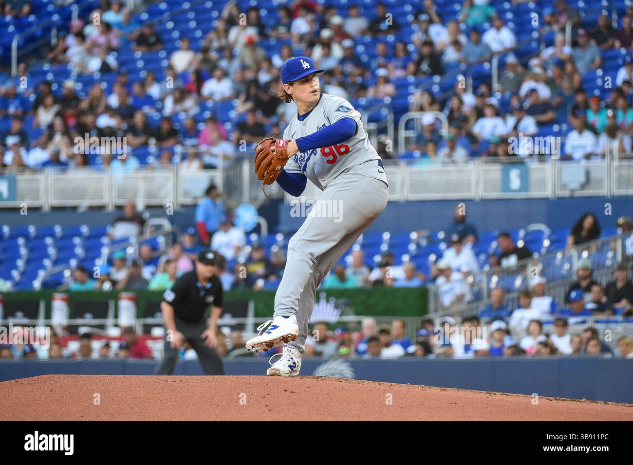 Los Angeles Dodgers pitcher Landon Knack (96) pitches n the first ...