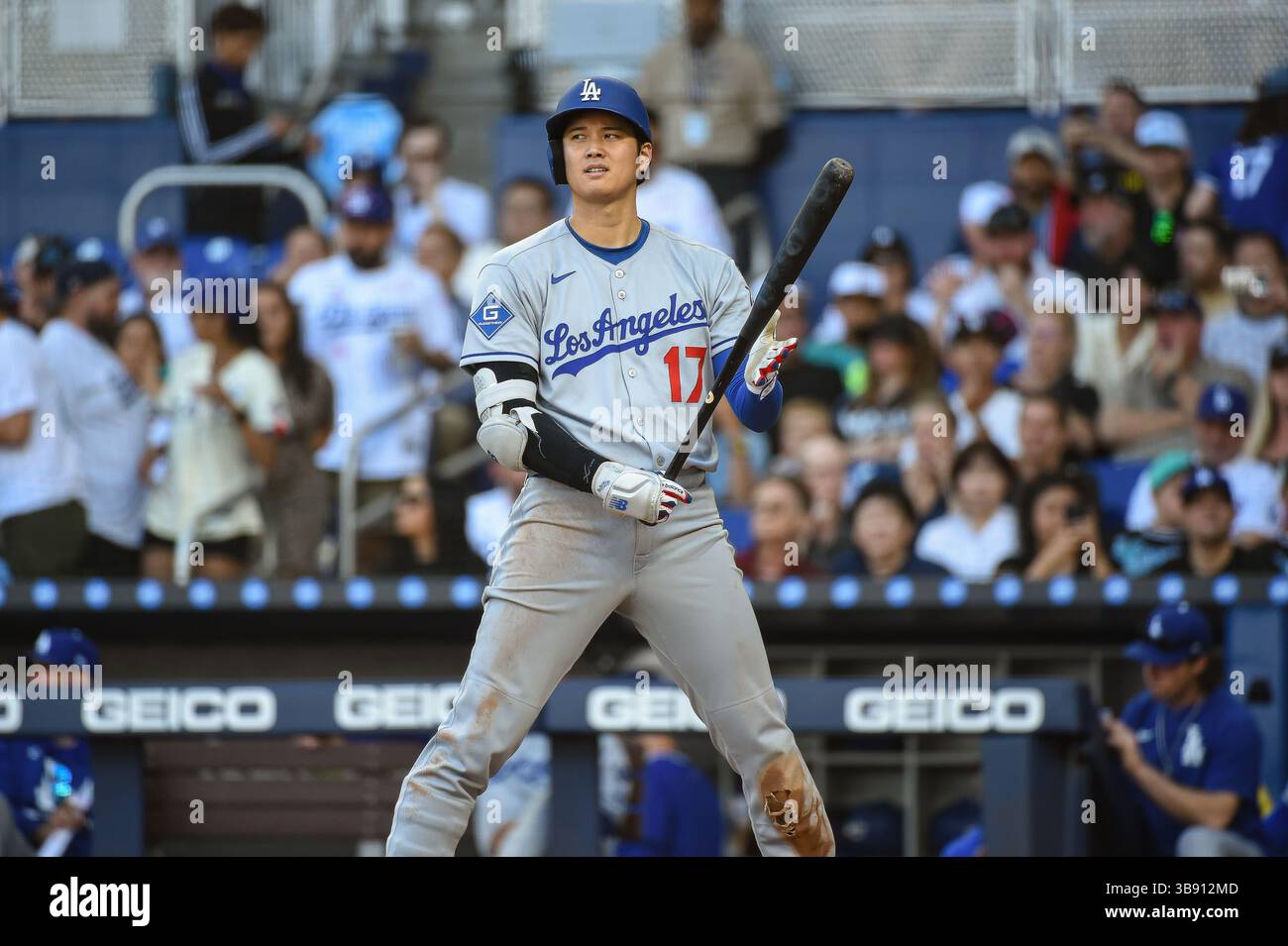 Shohei ohtani dodgers miami marlins hi-res stock photography and images ...
