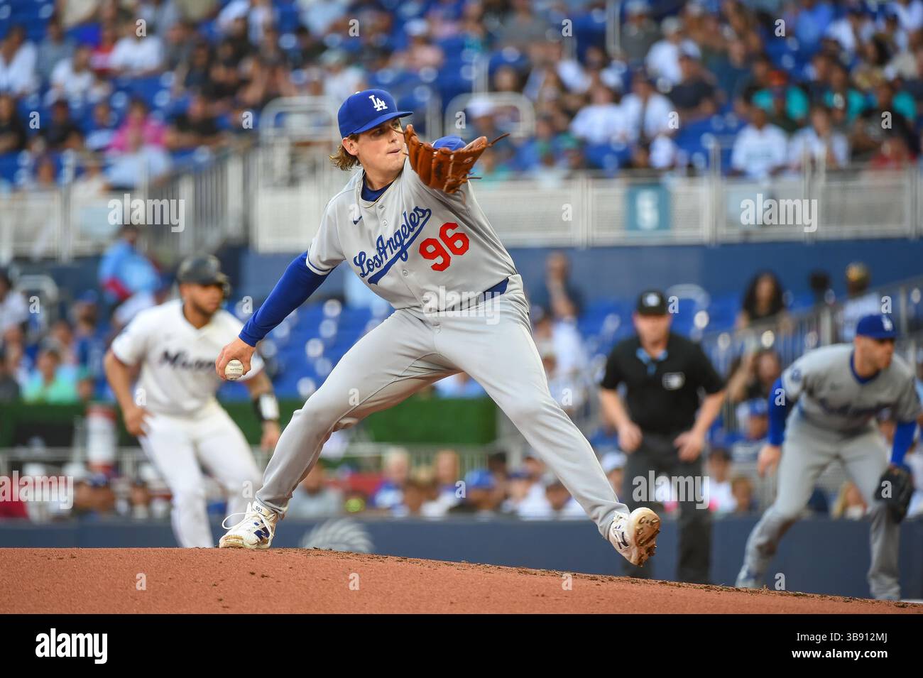 Los Angeles Dodgers pitcher Landon Knack (96) pitches n the second ...